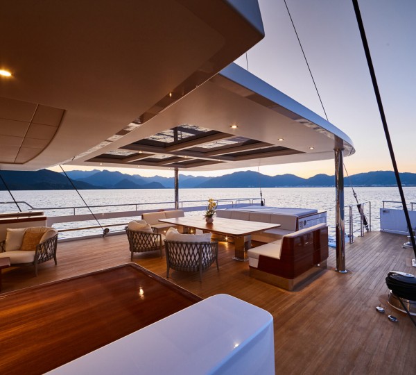 Striking 65M Mega Yacht Concept by Mengi Yay — Yacht Charter ...